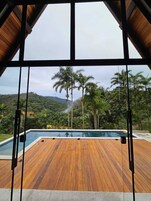 Cabana de Madeira Exclusiva, vista para a montanha | Vista para o jardim