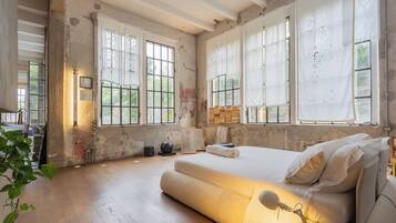 Apartamento (2 Bedrooms) | 2 quartos, secretária adequada para computadores portáteis