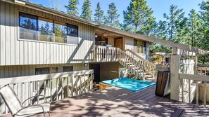 Casa, 3 camas individuais (Klamath 06) | Banheira de hidromassagem exterior