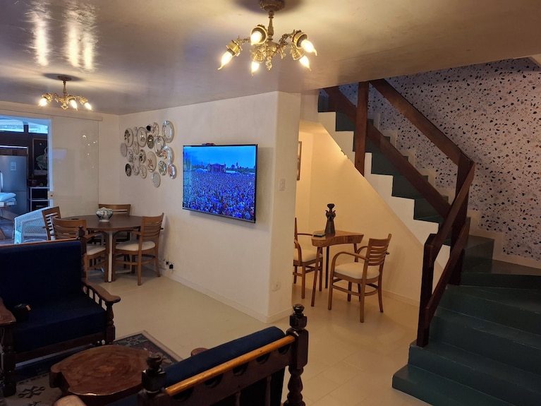 Charming Townhouse Surrounded By Lush Nature 350 Meters From The Beach. - Guaratuba