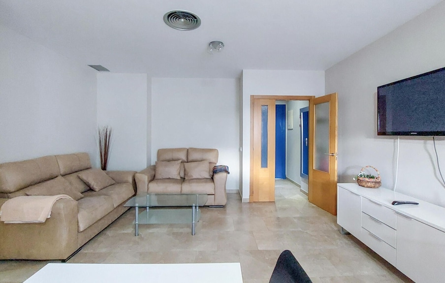 4 Bedroom Awesome Apartment In Chipiona - スペイン ロタ