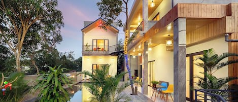 Fachada da propriedade