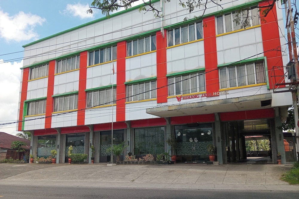 Minang Jaya Hotel Syariah - West Sumatra