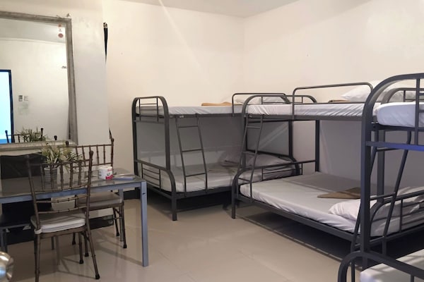 Hotel Villarte Fort Pampanga - Bacolor