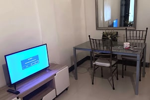 Quarto Exclusivo | Minibar, secretária, Wi-fi grátis, roupa de cama fornecida