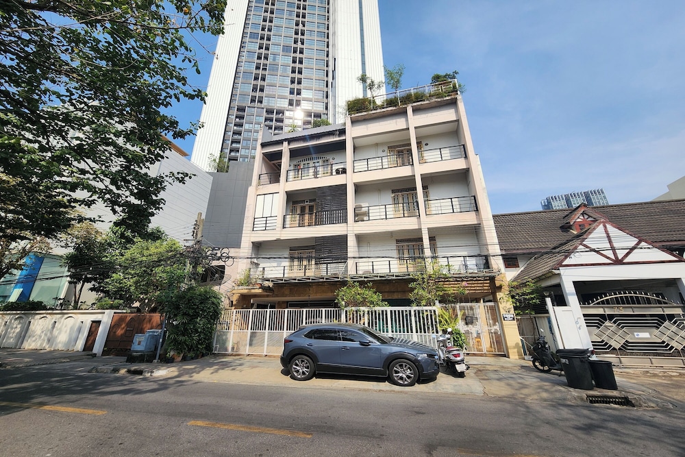 Baan Nara 15 - Yan Nawa