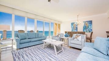 Apartamento em Condomínio Fechado, 2 quartos | Sala de estar