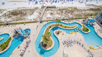 Apartamento em Condomínio Fechado, 4 quartos | Piscina | Piscina interior, piscina exterior