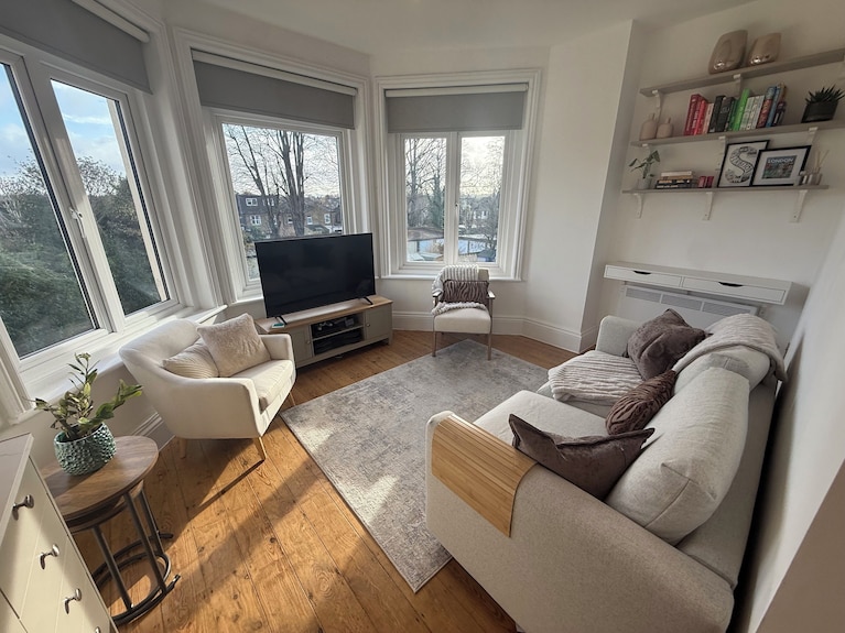 Beautiful 1-bedroom Apartment. Perfect For Couples, Families, Or Friends. - Kingston upon Thames