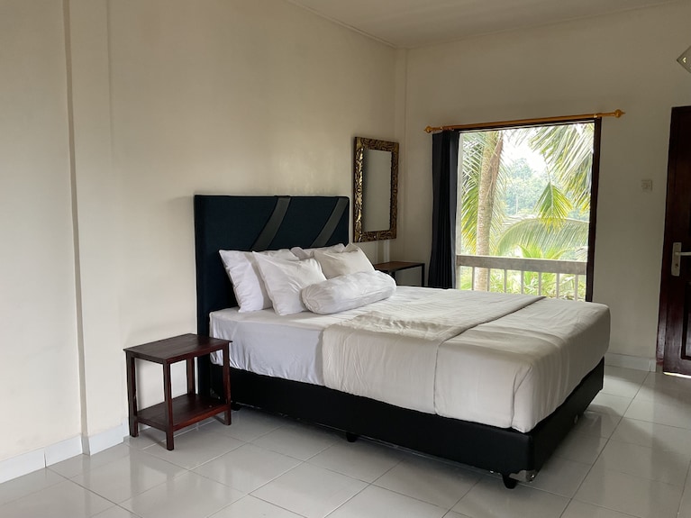 Lovely House With Rice Field View In Midle Of Nature - Bali