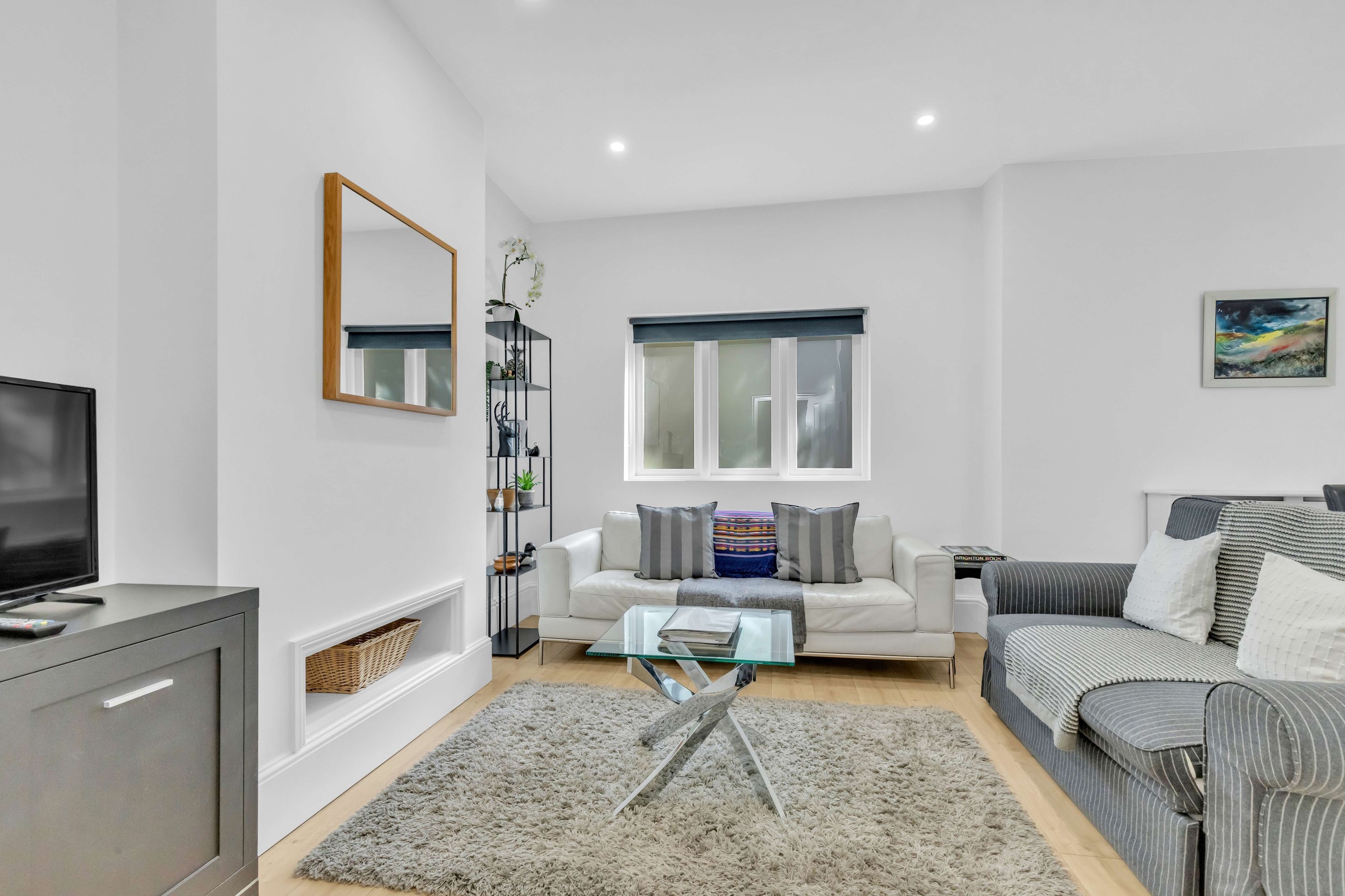 The Coastal Den | By My Getaways - Kemptown