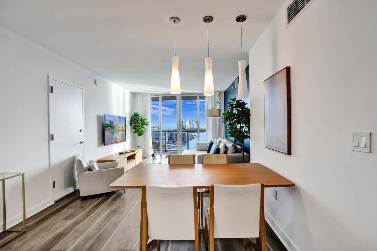 Beautiful 1-bdr Apartment Close To The Beach 2609 - Hallandale Beach, FL