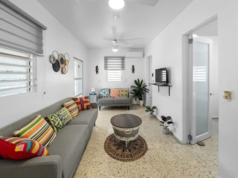 Casa Luquillo | Cozy Retreat House W/ Bbqs & Tub - Ceiba