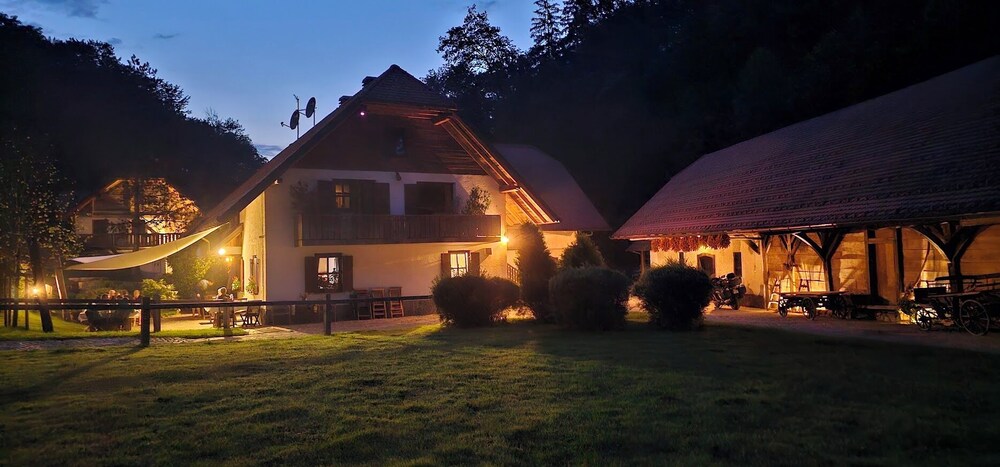 Seruga Countryside Hotel - Slovenië