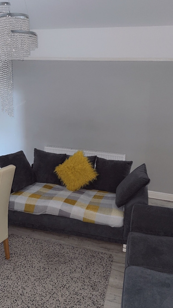 3-bed House | 5 Beds | Free Parking | Near Co-op Live & Etihad | Manchester - Stockport