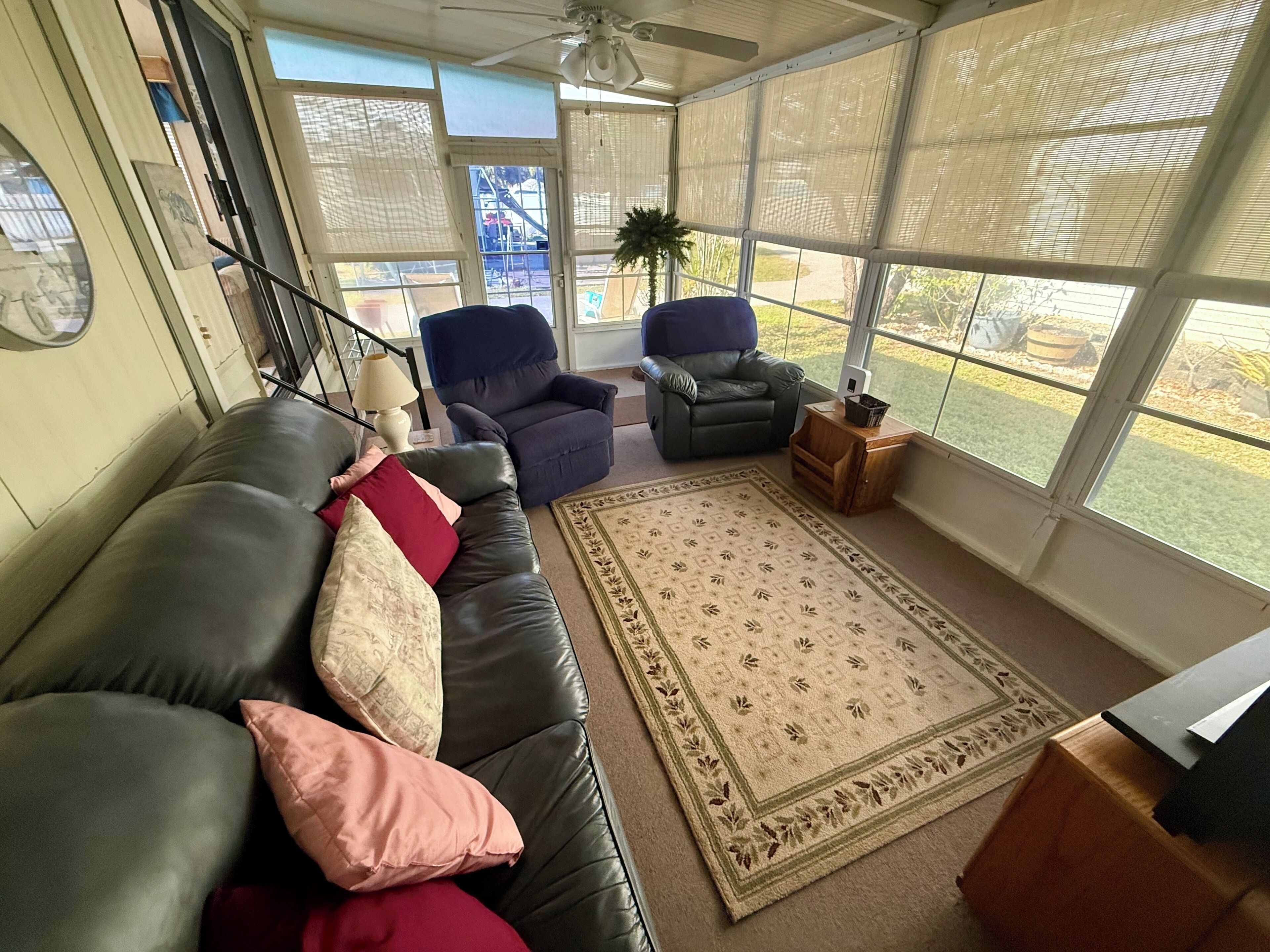 Cozy Mobile Home In Charming North Fort Myers With Ac, Wifi - Fort Myers, FL