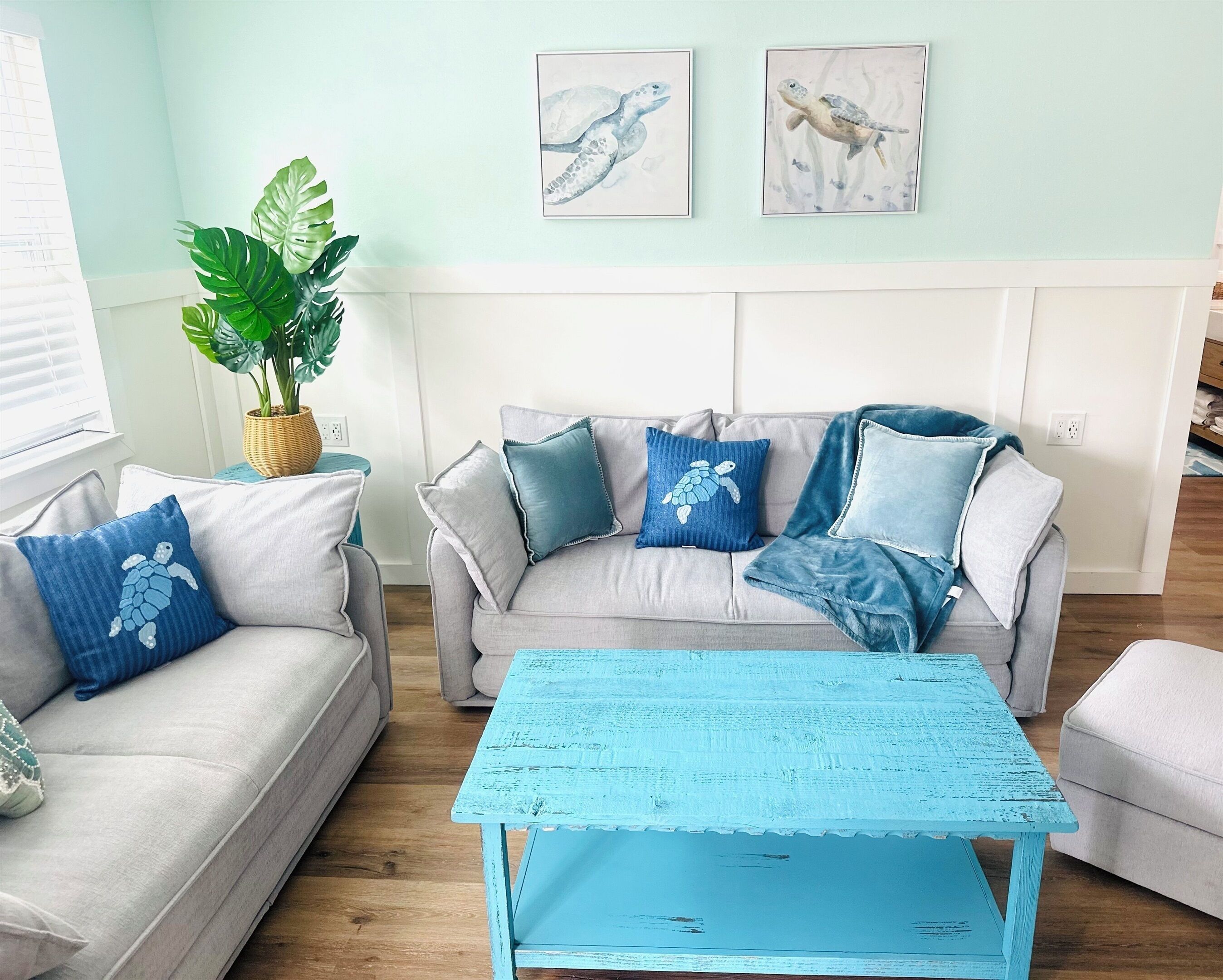 "The Salty Lime"  Walk To Restaurant/bars, Park. - Holiday, FL