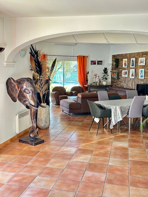 Pretty Provencal Villa With Sea View 1km From The Beach - Carqueiranne