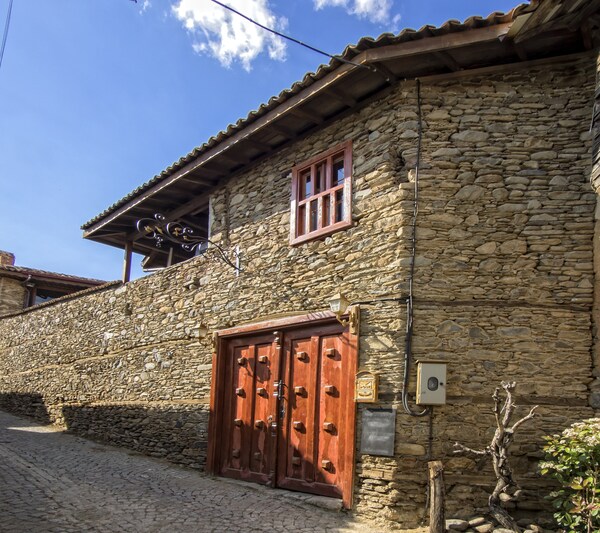 Birgi Mai Siyah Konak - Birgi