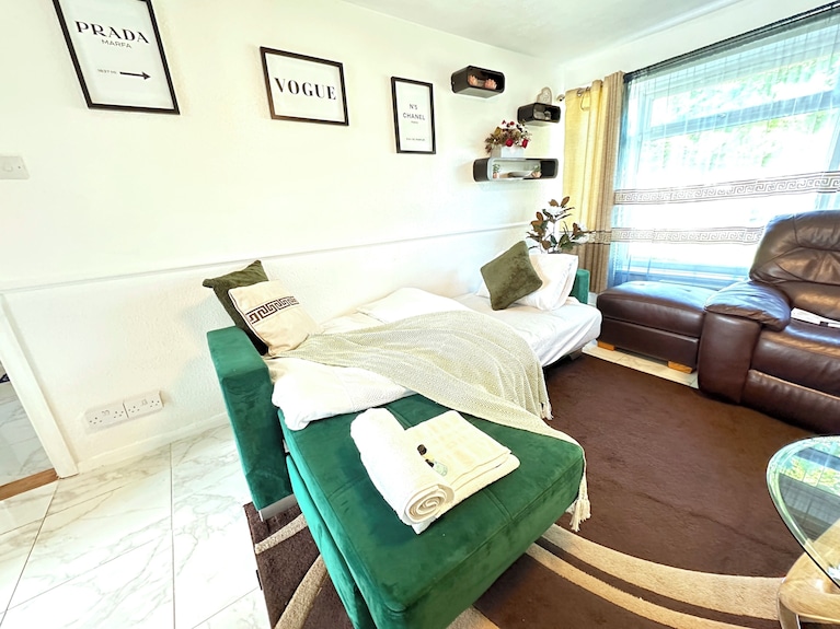 Colchester City Luxury With Free Parking And Wifi - 科爾切斯特