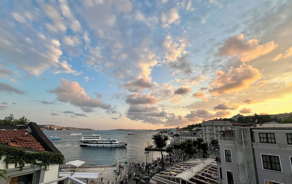 Levant Pension De Luxe - Beykoz