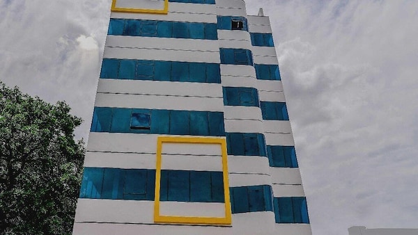 Hotel Raajasgrand - Tirupati