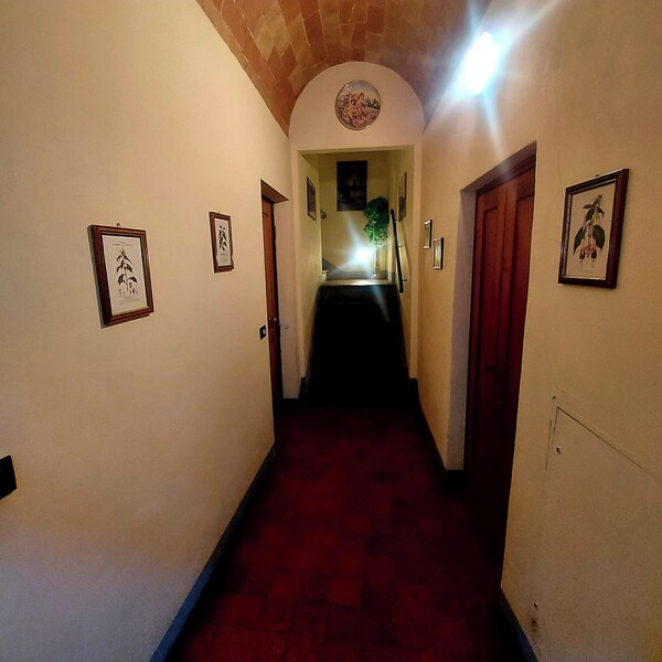 Charming San Gimignano Apartment With City Views - San Gimignano