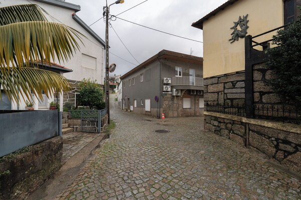 Casa Petisqueira 54 Paredes -Oporto - Paredes