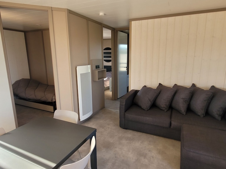 Chalet 3 Chambres Avec Terrasse Calme à Saint-romain-de-benet - Charente-Maritime