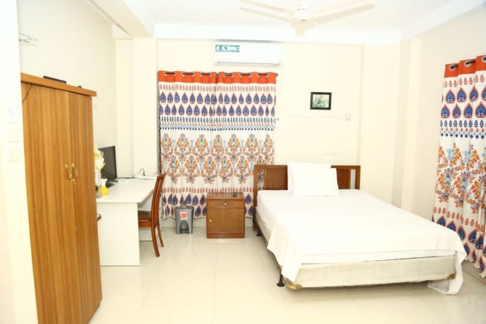 Maya Eco Guest House - Dhaka