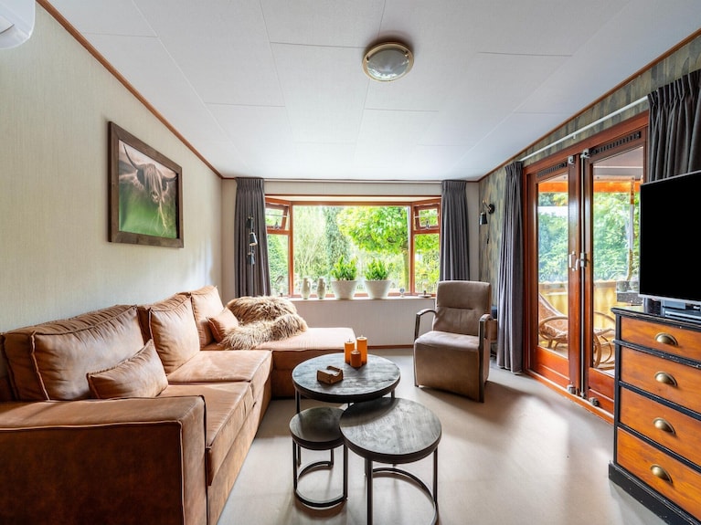 Chalet In Stegeren Bij Bos En Vijver - Ommen