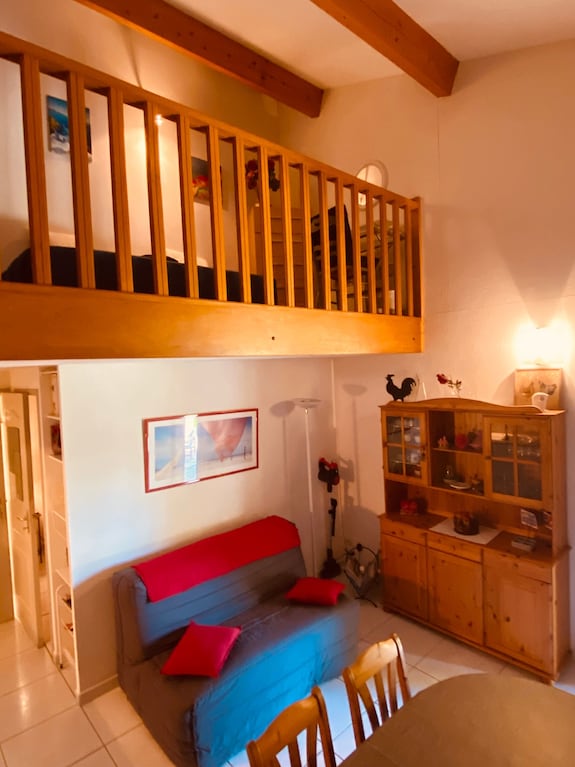 V0736 - Villa De Vacances 6 Personnes à 2 Pas Des Plages - Terrasse Et Parking - Vias