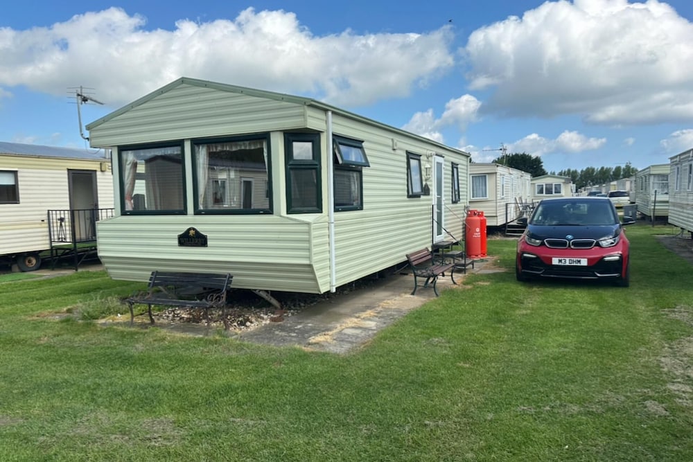 Static Caravan Skegness Free Parking Close Beach - Chapel St Leonards