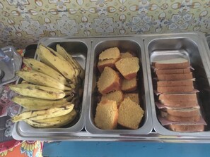 Pequeno-almoço tipo buffet diário incluído 