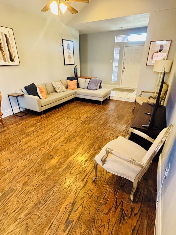 Perfect For Groups! One-story 5br Home & Sleeps 11+. Pet-friendly! - 매키니