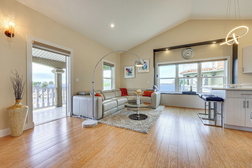 Watch Dolphins: St Augustine Gem Near Downtown! - St. Augustine