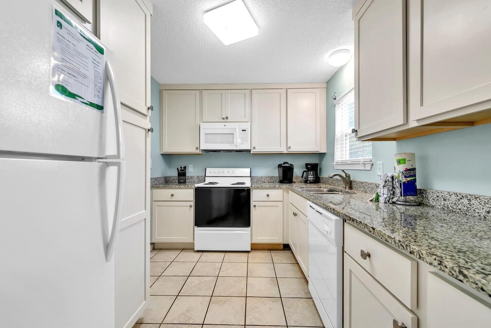 Sand Dollar A - Laguna Beach, FL