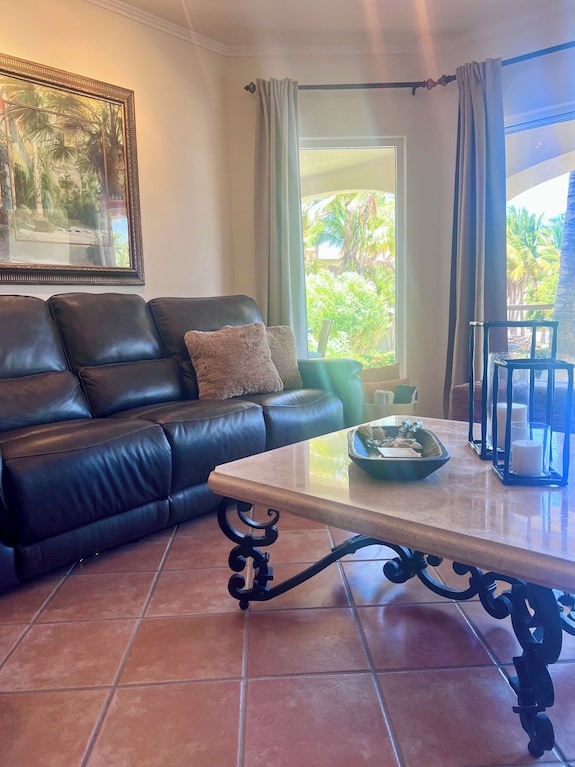 Paradise Awaits. Two Master Suites In Enchanting San José Del Cabo Beachfront - San José del Cabo