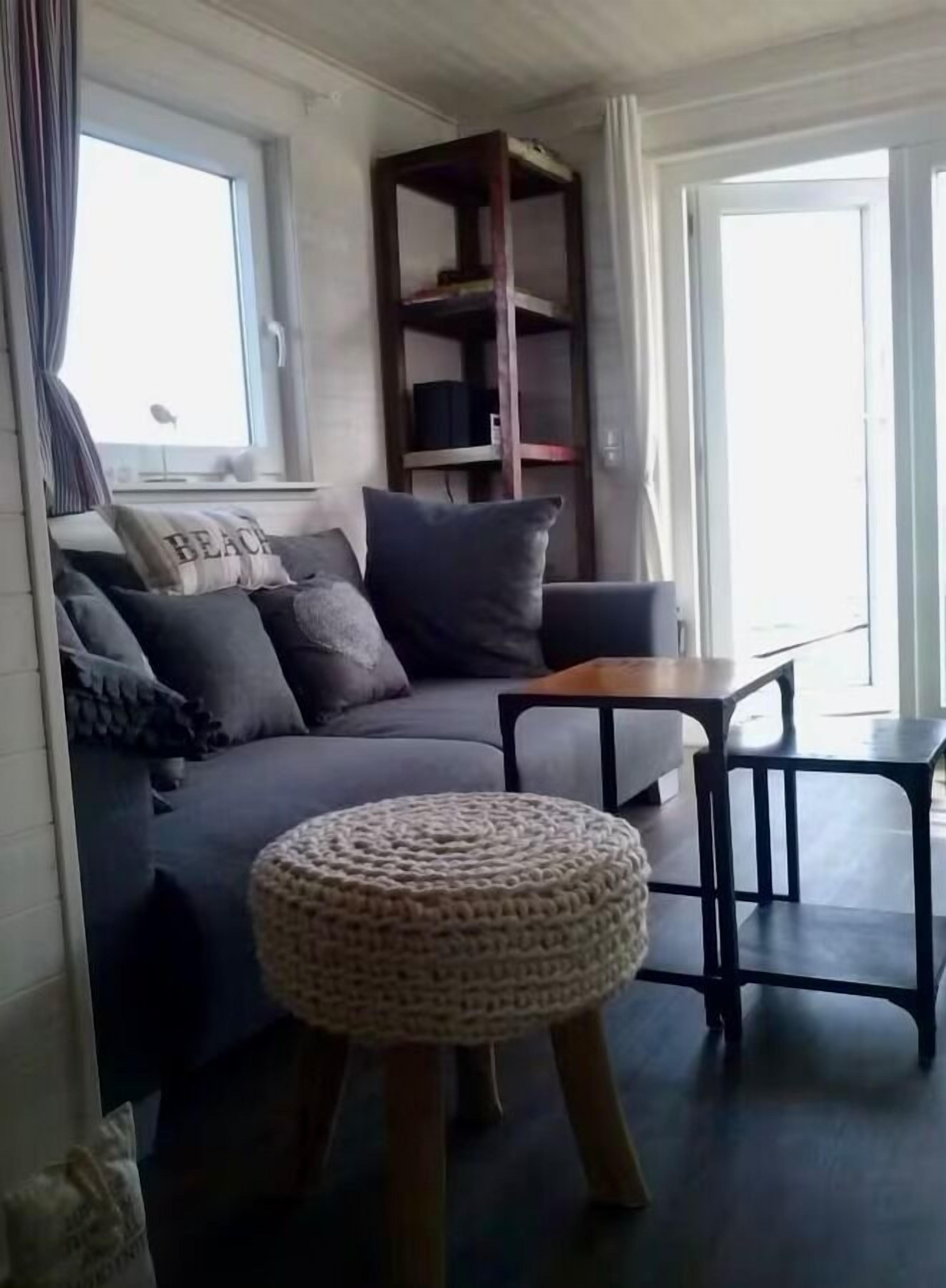 Houseboat For 5 Guests With 34m² In Heiligenhafen-ortmühle Yachthafen (271880) - Heiligenhafen