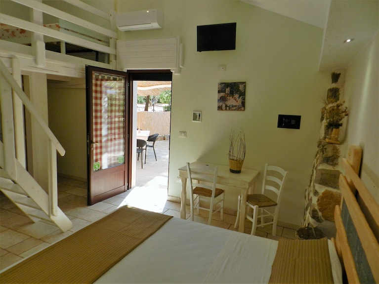 Macchia Salentina Studio Apartment With Loft In Residence With Swimming Pool 2 Km From The Sea - Torre San Giovanni