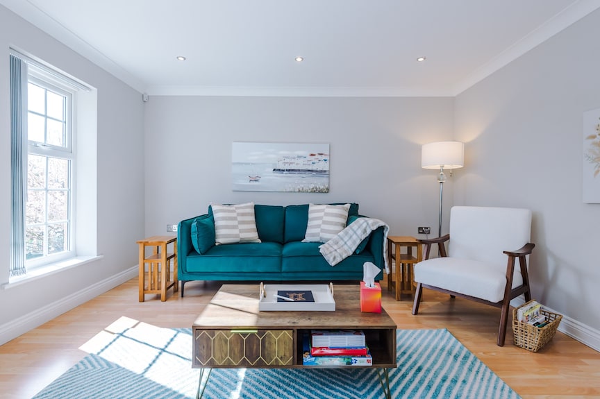 Charming Townhome Retreat Close To Manchester - Stockport