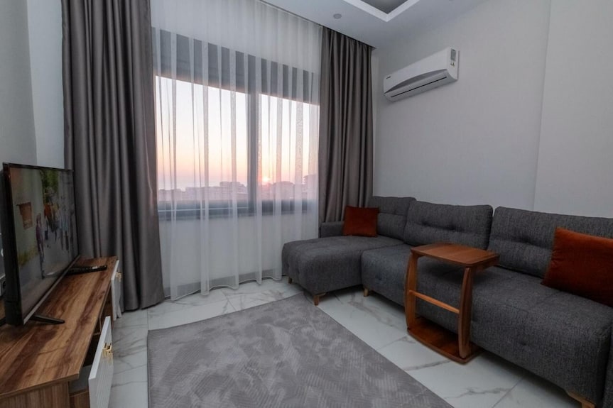 Luxury Apartment With All Social Activites And Full Furniture In Alanya - Avsallar