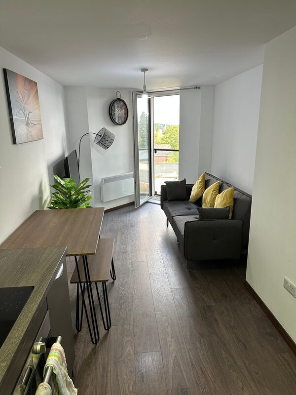 Elegant 1br Gem Near Nec & Resorts World - Birmingham