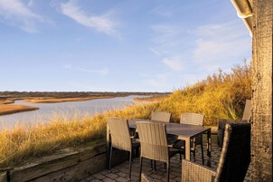 Casa na árvore clássico, vista para o lago | Terraço/pátio