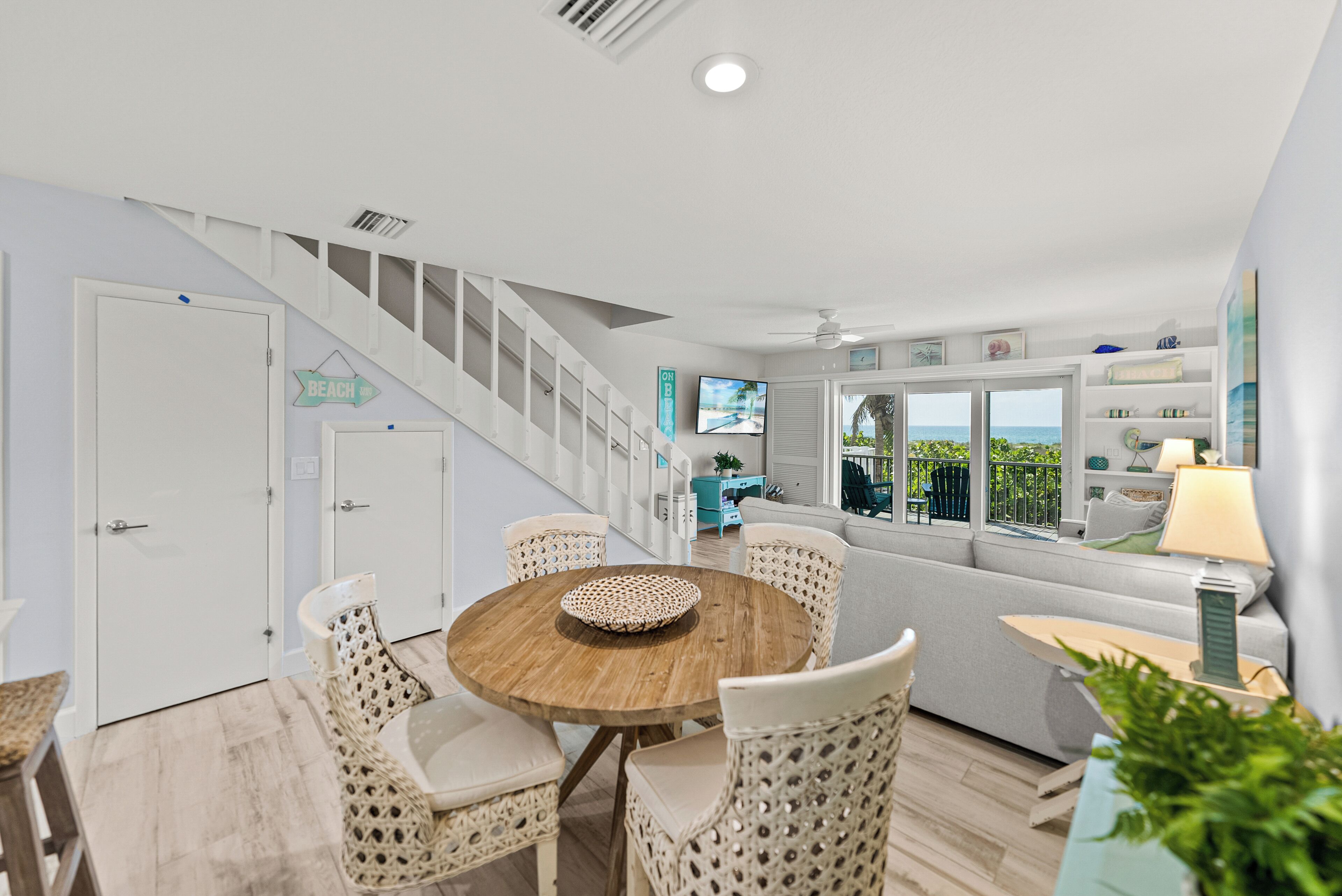 Gulf Dunes 2 - 2 Bedroom 2.5 Bath, Beachfront - South End Of Boca Grande - 보카 그랜드