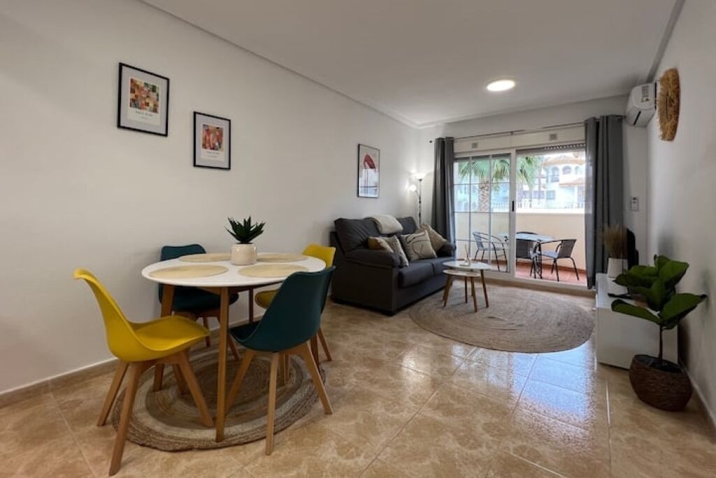 P3, Villamartin 2 Bed Apartment - Villamartin