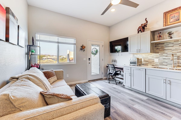 Cozy Couple's Retreat W/ Views In Apache Junction - Lost Dutchman State Park, Apache Junction