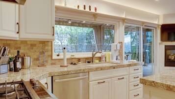 Casa (4 Bedrooms) | Interior