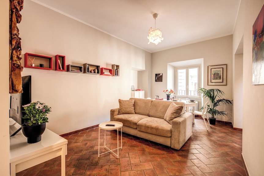 2 Apartments Campo De Fiori, With Terrace - Rome