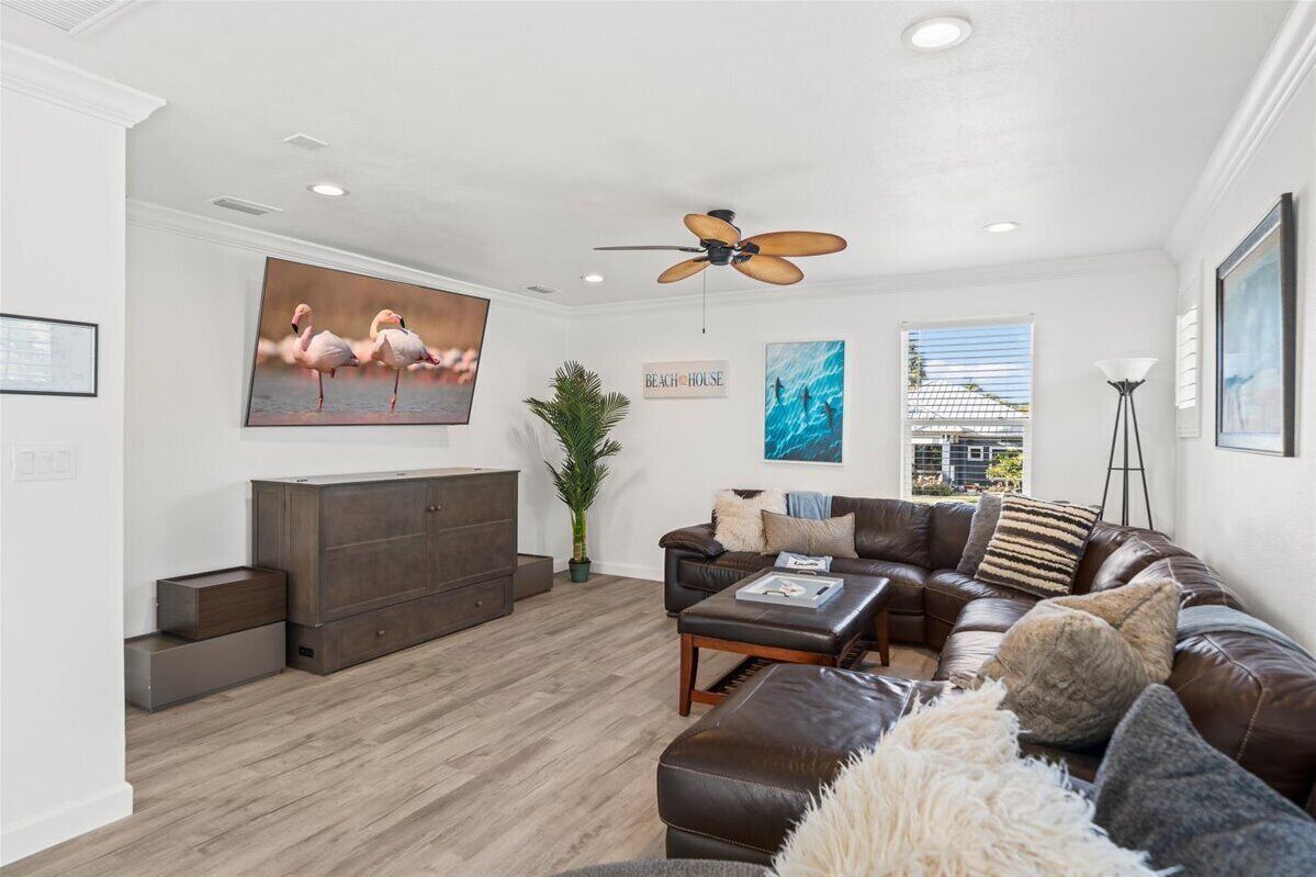 4/4 Home W/ Pool & Hot Tub  Steps From The Beach! - Melbourne Beach, FL